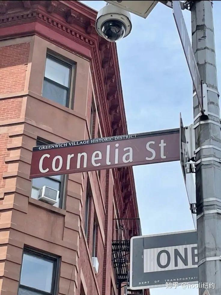 Cornelia Street路牌限量发售！$75/个，MTA竟然在悄悄干这活儿？ - 知乎