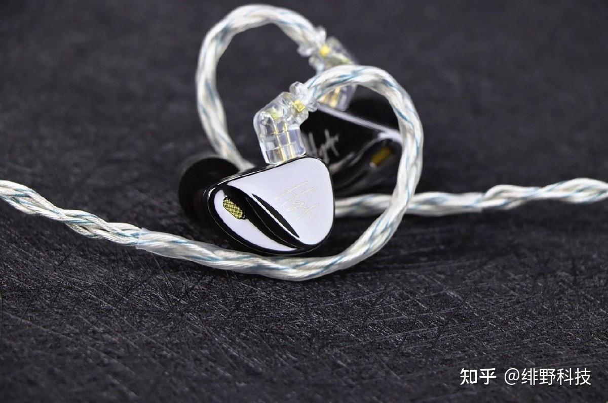 几百块就能入手千元级音质耳机？测评CCA Hydro有线HiFi耳机如何 - 知乎