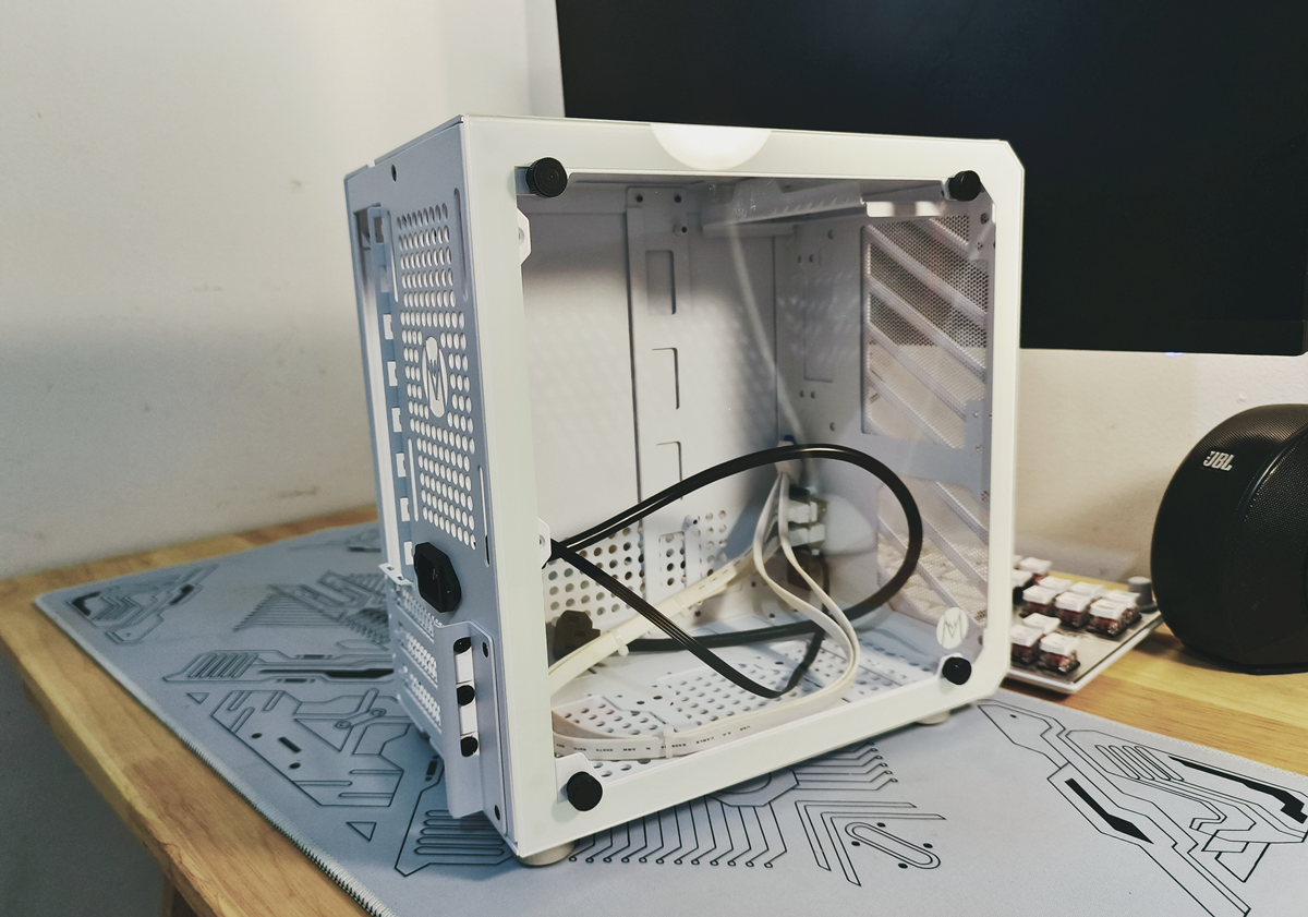 可能是最详细的机械大师C24 ITX机箱装机分享！ - 知乎