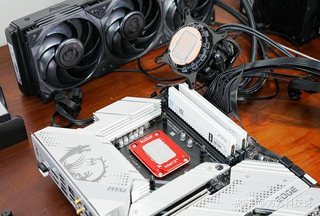 12代处理器的“必需品”？实测CPU防弯扣具，结局很喜感 - 知乎