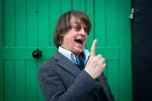 他们是《查理周刊》的漫画家，他们又萌又正 - 知乎