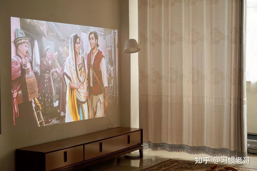 大底高亮轻薄家庭观影新选择：大眼橙X7D Pro投影仪分享 - 知乎