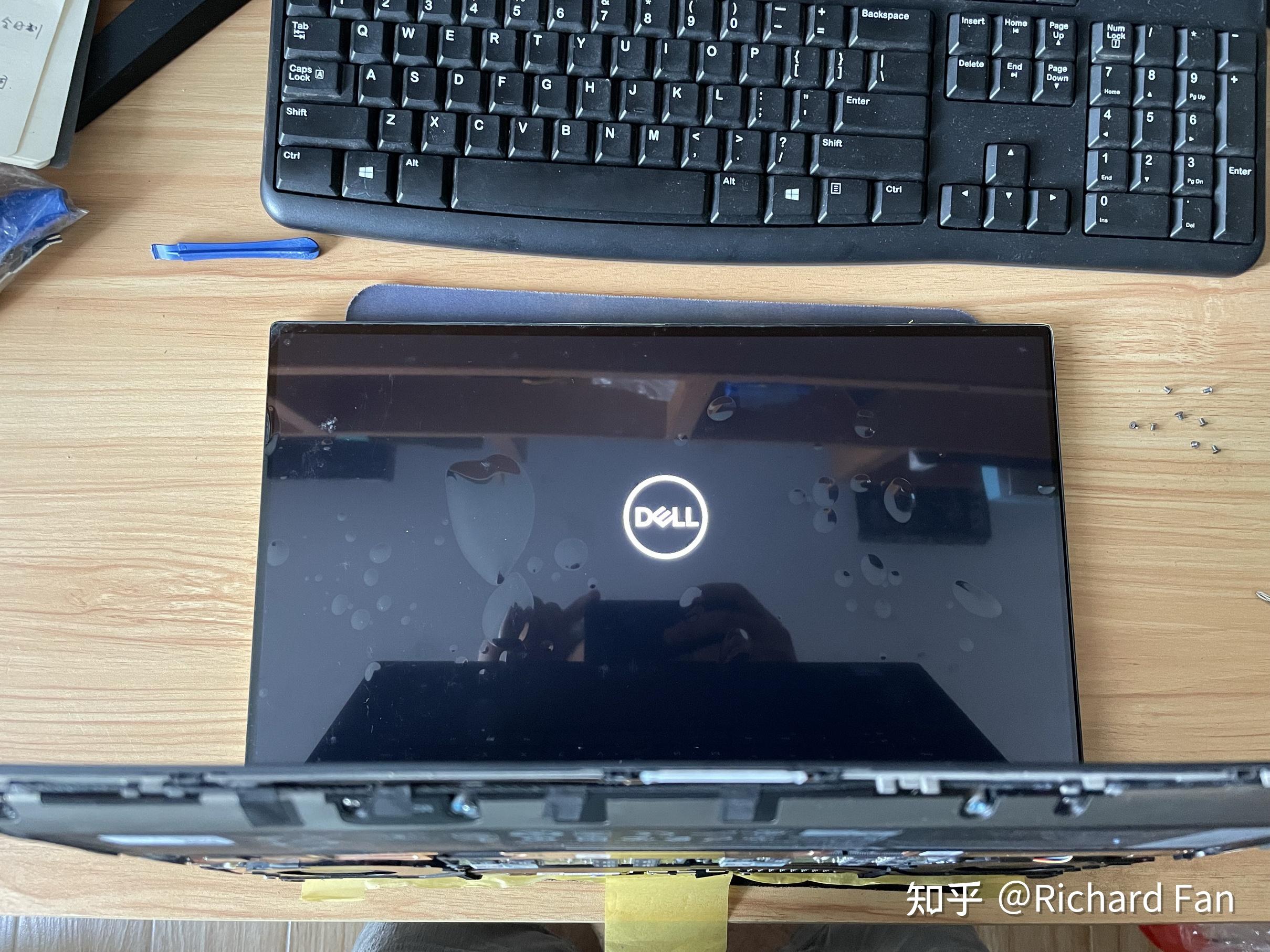 得益于模块化结构设计，戴尔Precision 5560 自己动手轻松升级4K UHD屏 - 知乎