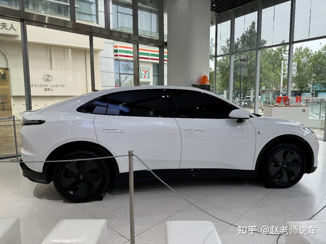 贵了2.3万，极氪7X和乐道L60怎么选？四点对比告诉你买谁更划算 - 知乎