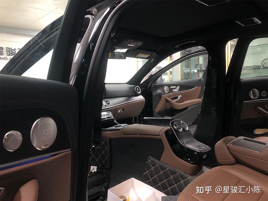 21款22款奔驰E350eL升级小柏林之声音响，原厂电动尾门完工效果展示 - 知乎