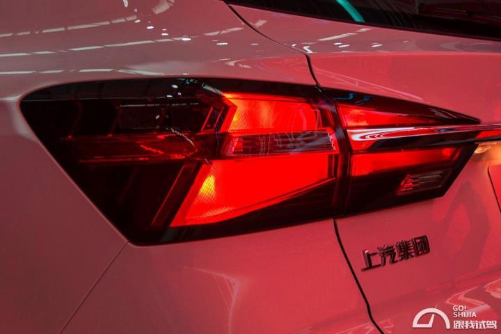 SUV战场又添一员“猛将” 上汽荣威RX3战斗力如何？ - 知乎