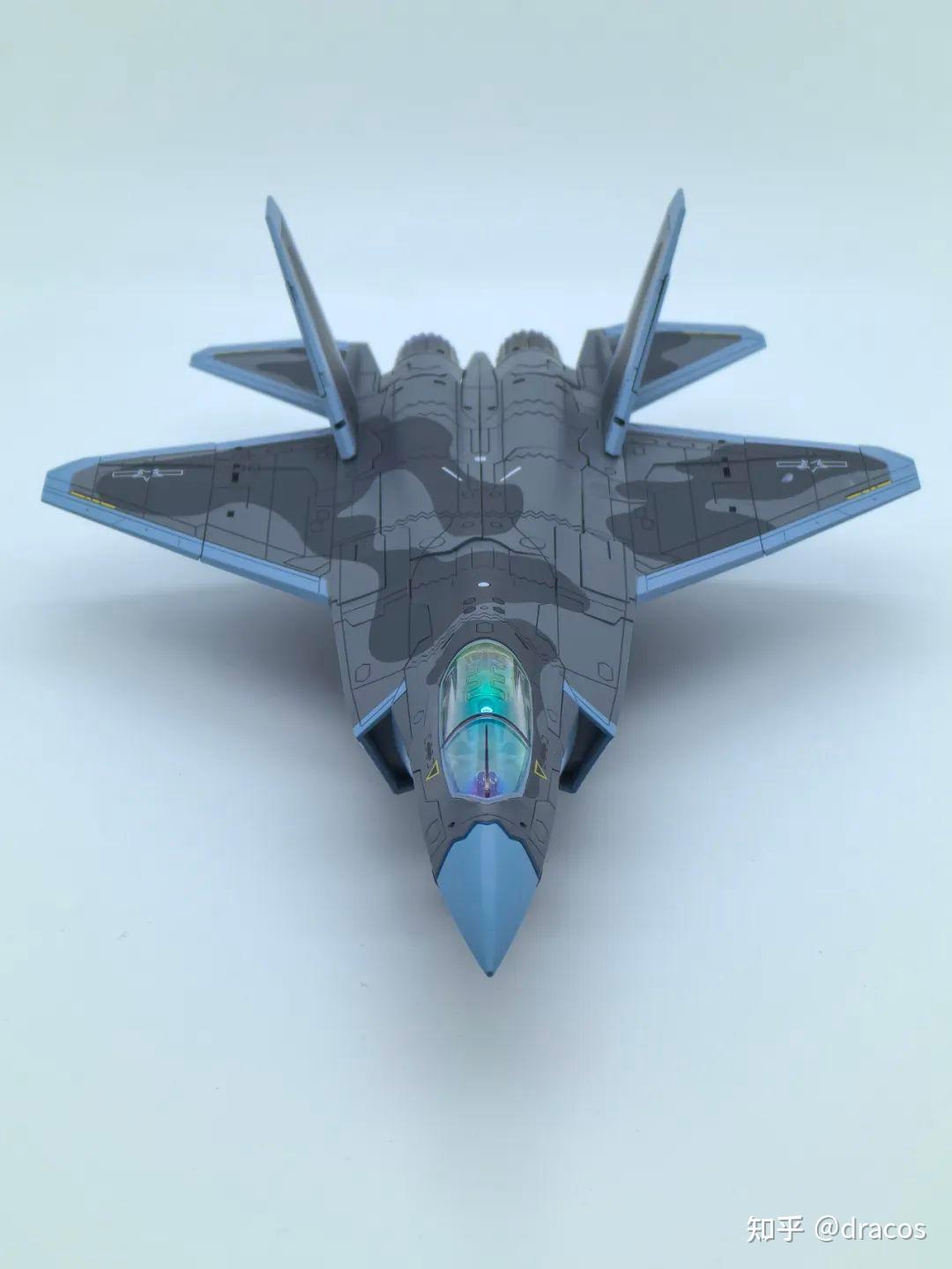 名字和变形一样难——冭趣歼35C逍鳐开箱 - 知乎