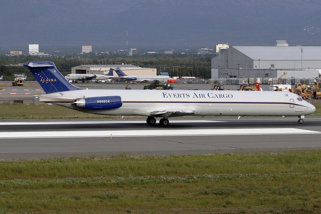 麦道MD-80 / McDonnell Douglas MD-80（第二部分：设计、运营历史、型号）- 中英文维基百科词条，由辽观搬运、翻译 ...