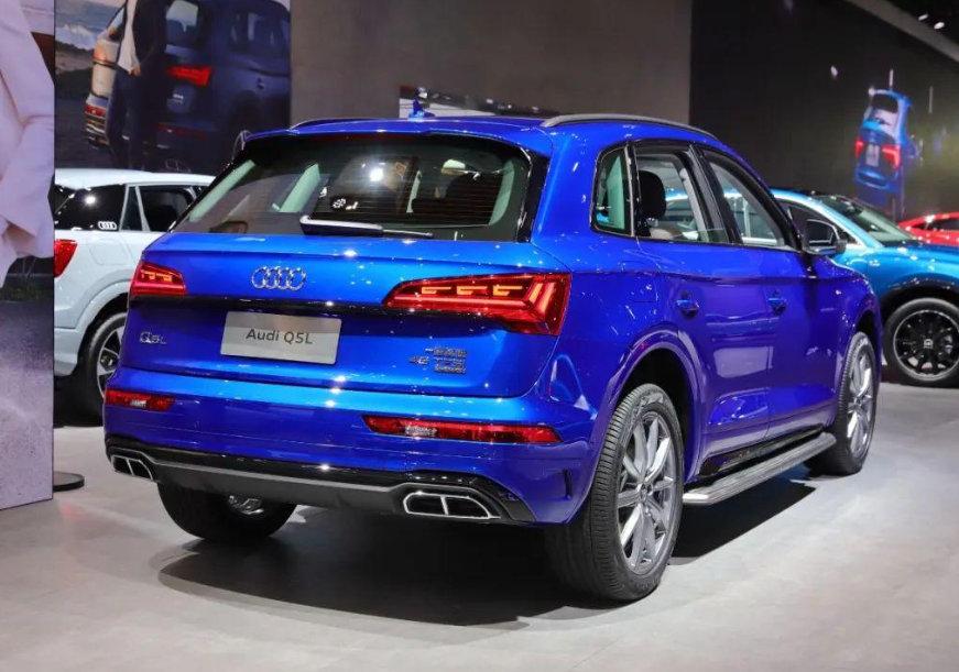 动力以及配置略有调整，起售39.75万元，新款奥迪Q5L来袭 - 知乎