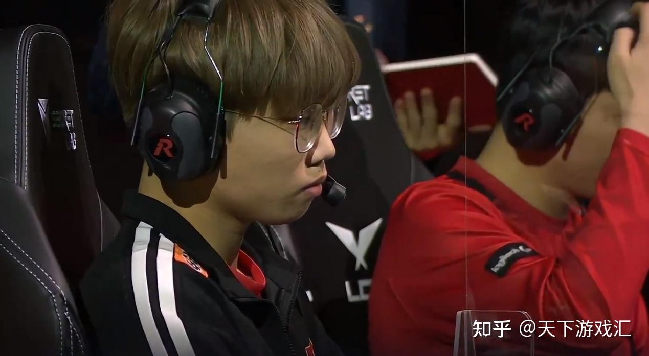 “加盟DK之后，Deft被骂惨了”，帮助队友说话，结果率先离开DRX - 知乎