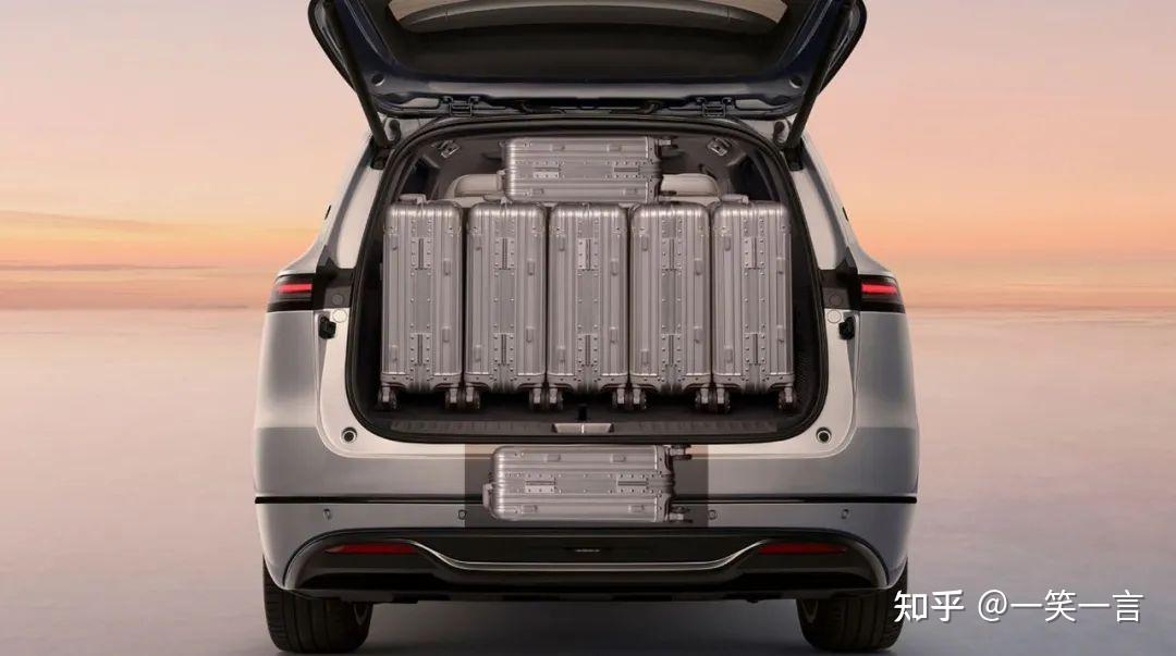 深蓝S09 vs 问界M8：这不是决战，而是顶峰相见的对决 - 知乎