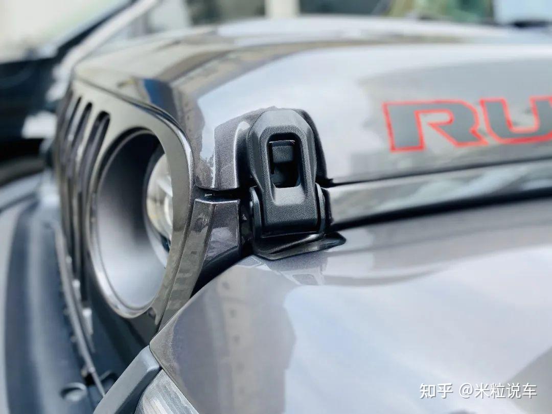 22款加版牧马人——4门电动敞篷版，越野大玩具让我爱不释手！ - 知乎