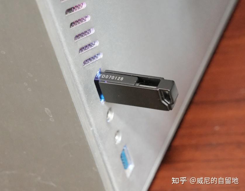U盘细节照片与评测——海康威视X327C - 知乎