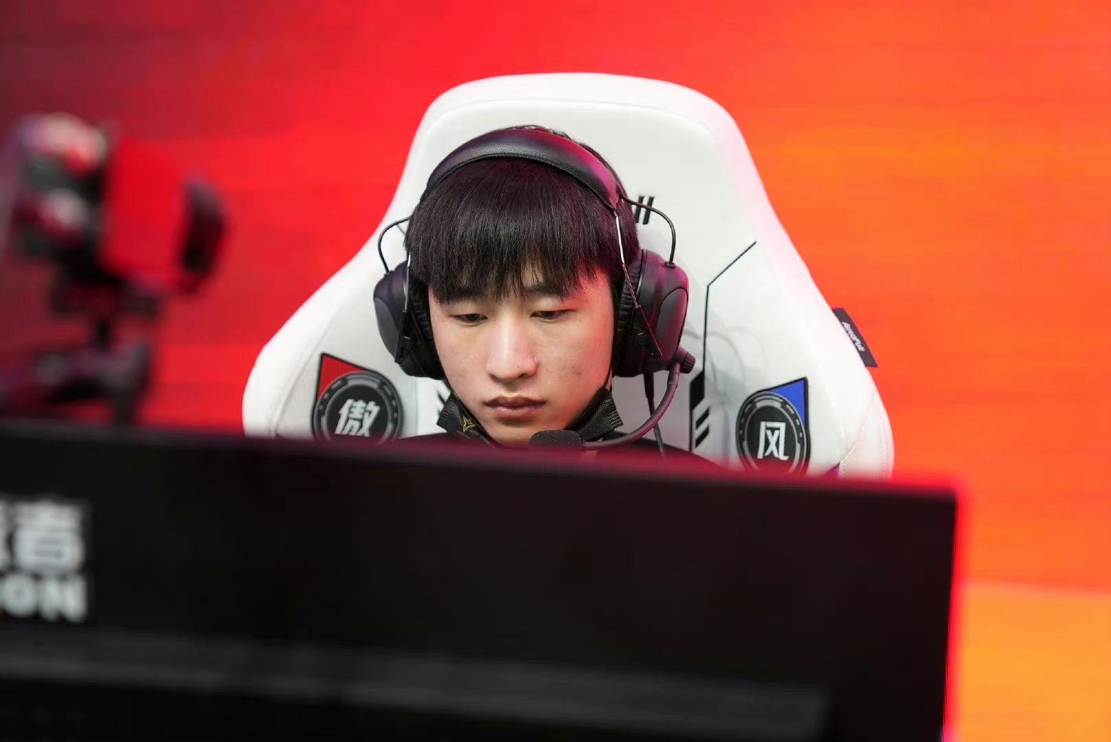 2022LPL春季赛常规赛 WBG 2：1 V5 ，LOL-LPL：SofM挺进破坏者劫秀翻全场，WBG让一追二2-1击败V5 - 知乎