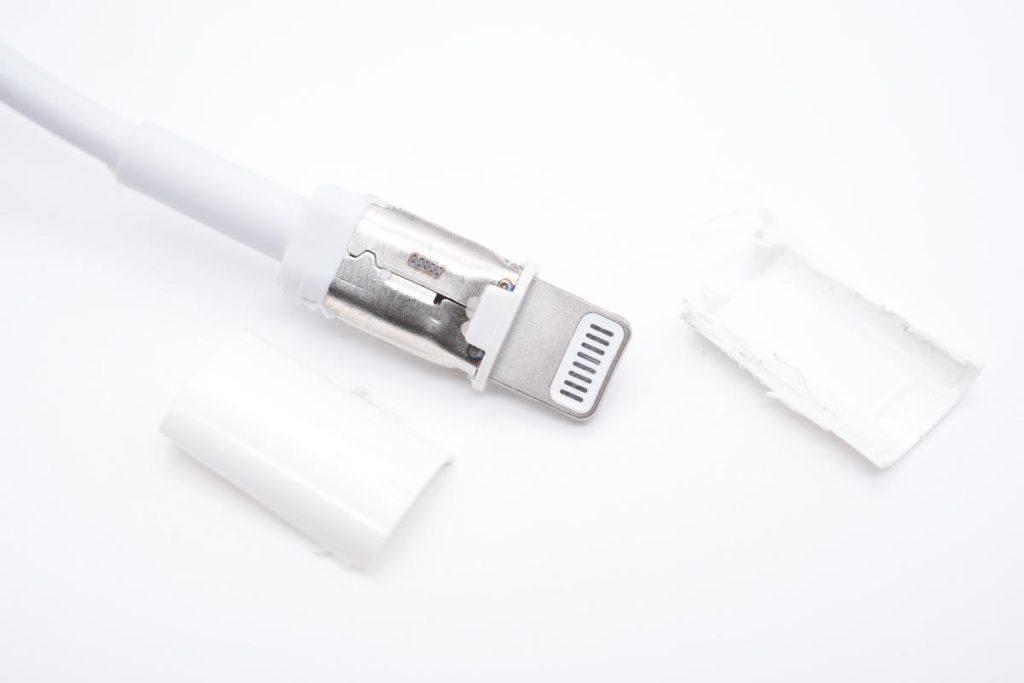 拆解报告：Apple苹果新款USB-C to Lightning线A2561 - 知乎