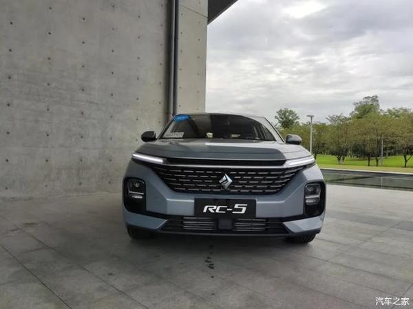 试驾新宝骏RC-5:智能亦亲民 - 知乎