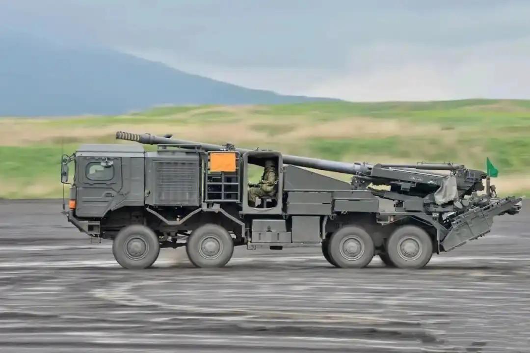 亚洲车载重炮对决：中国PCL-181与日本19式的全方位剖析 - 知乎