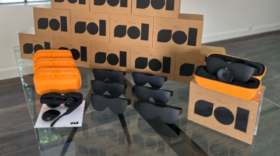 CES 2023：Solreader 展示其墨水屏 VR 头显 - 知乎
