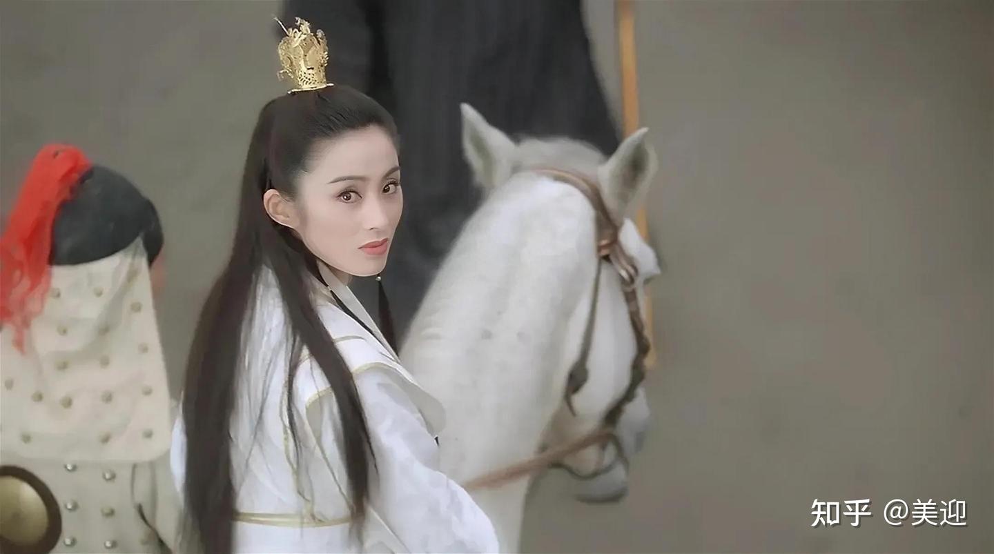 张敏八个性感造型，丝袜美腿仍然是令人心旷神怡 - 知乎