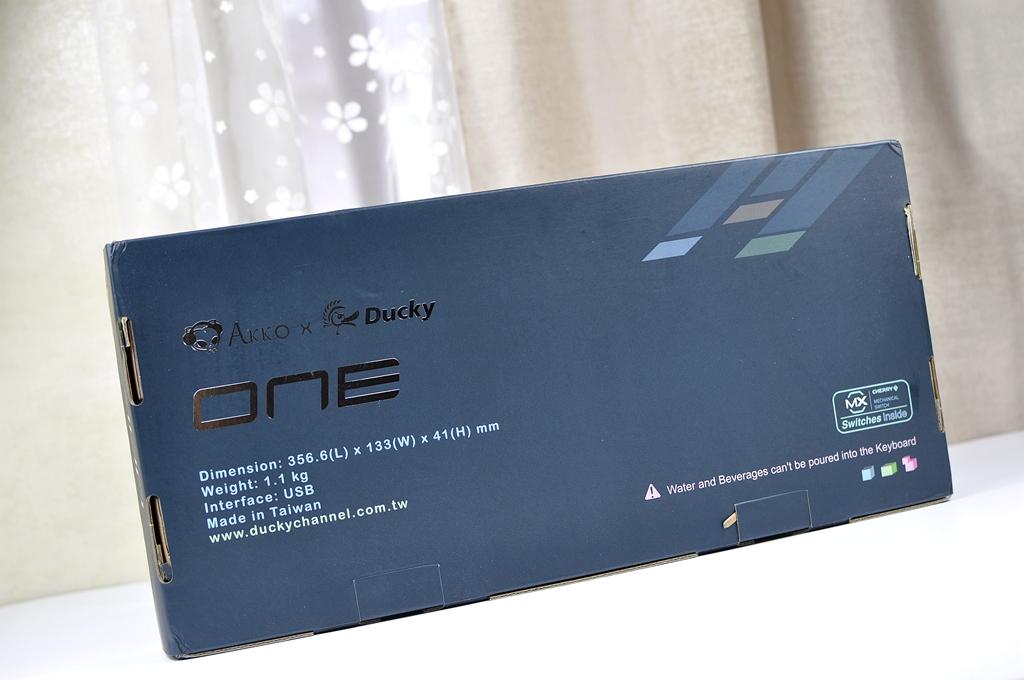 AKKO X DUCKY ONE 87机械键盘评测，后魔力鸭时代的风格鉴赏 - 知乎