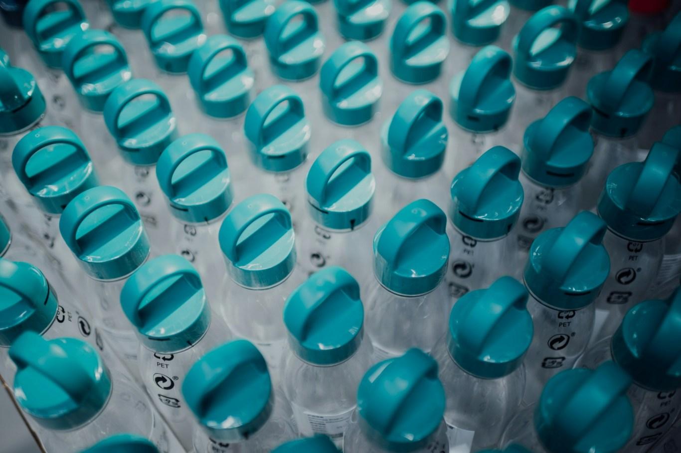 石化巨头们携手攻克塑料污染难题 积极布局塑料循环经济 - 知乎