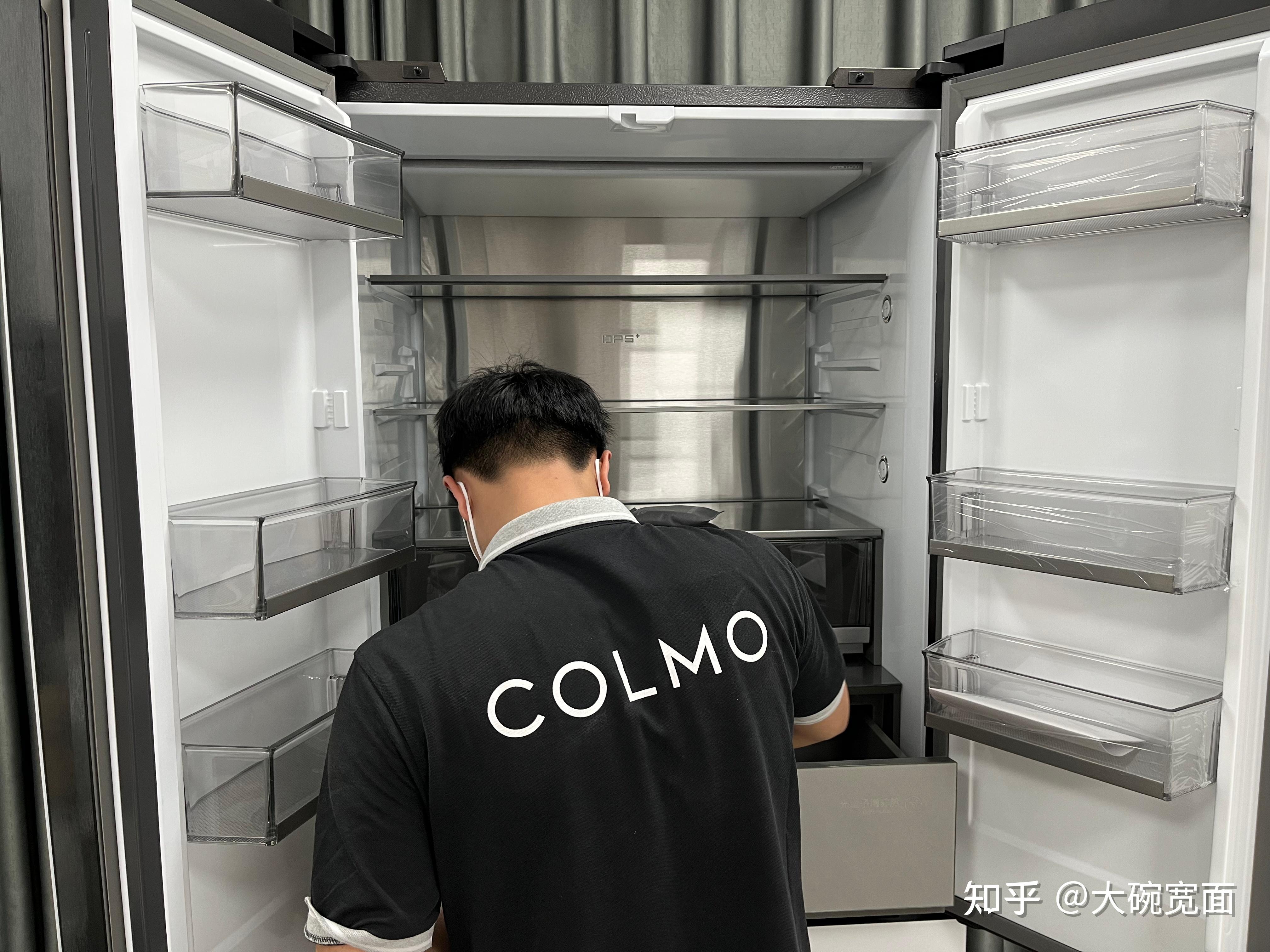 COLMO家的冰箱到底值不值得买？实机体验告诉你！硬核测评COLMO纯嵌系列新品556，为你带来第一手的体验报告 - 知乎