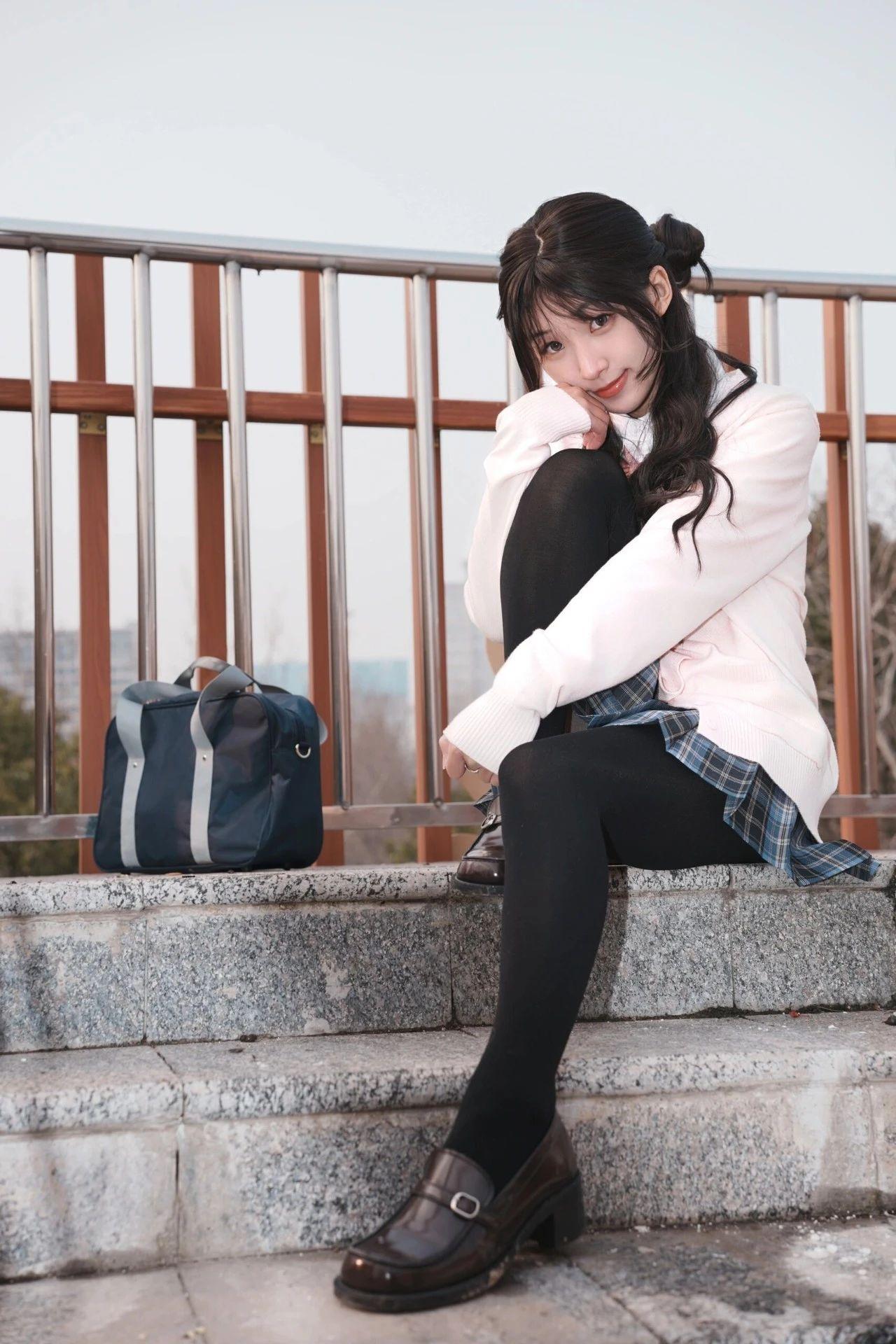 你喜欢跟这样的可爱女生去游乐园吗丨166cm 50kg服饰搭配 - 知乎