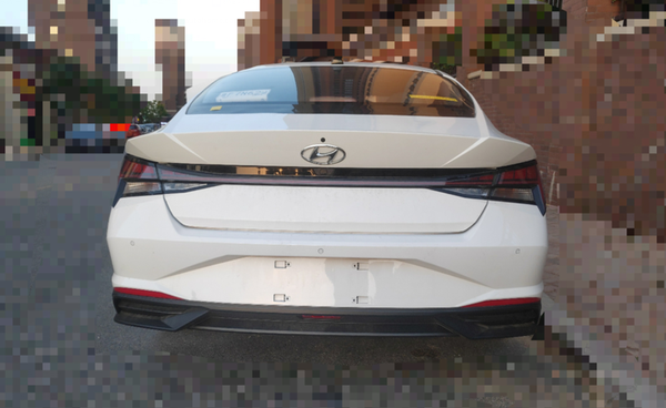 荣威出MPV、国产伊兰特、雪铁龙C3L上市| 五号车闻 - 知乎