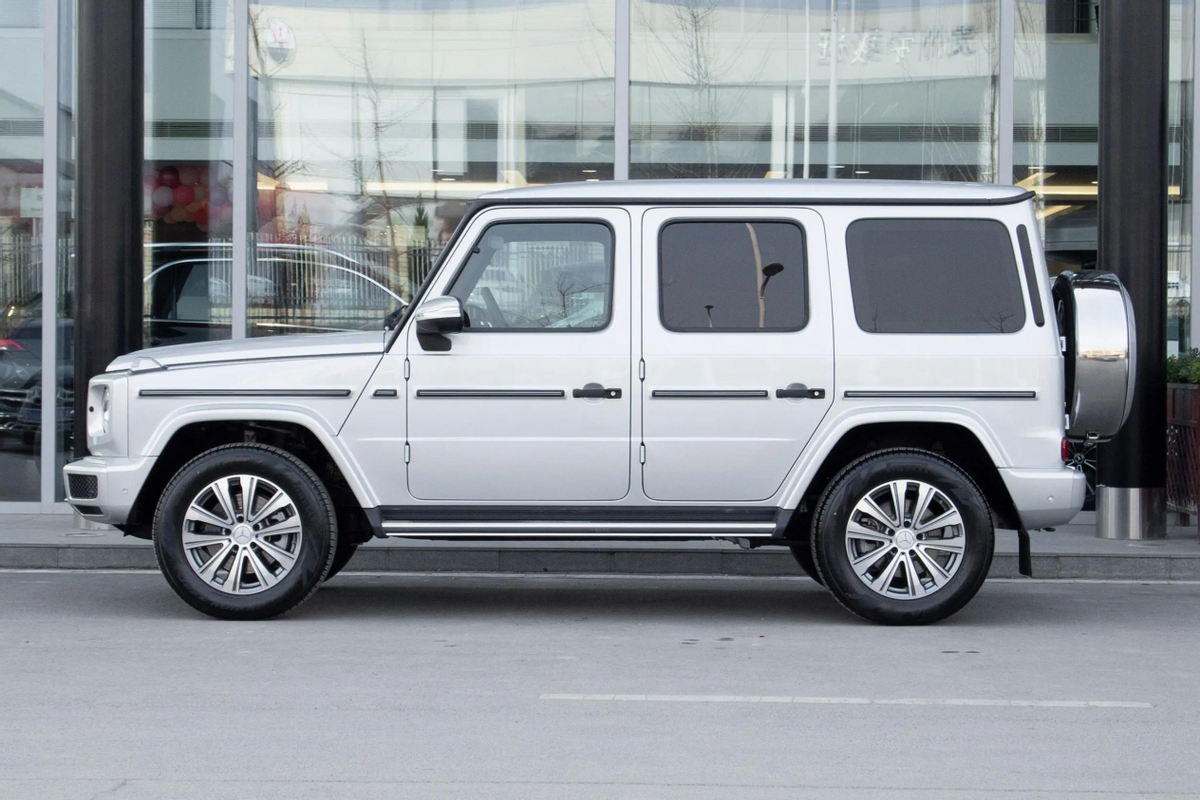 售价142.48万元起，搭载2.0T，2023款奔驰G 350值吗？ - 知乎