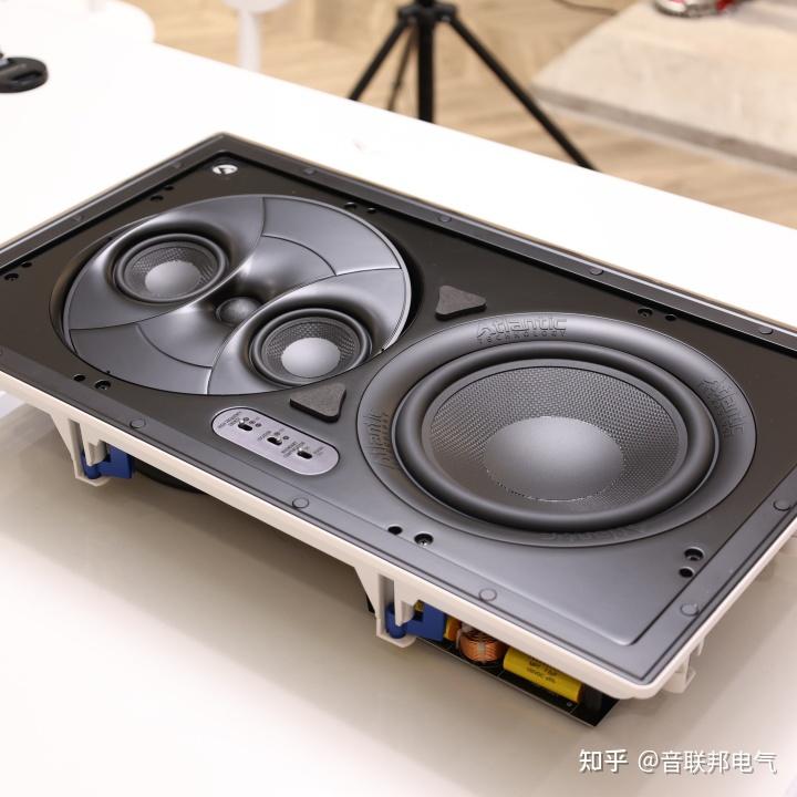 IW-30II LCR 续写定制影院新传奇！ - 知乎