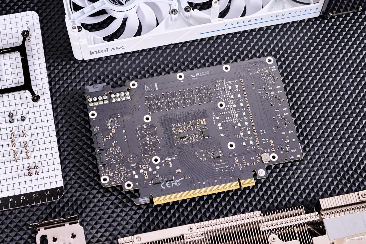 GUNNIR Intel Arc B570 Photon 10G W显卡评测：纯白装机性价比之选 - 知乎