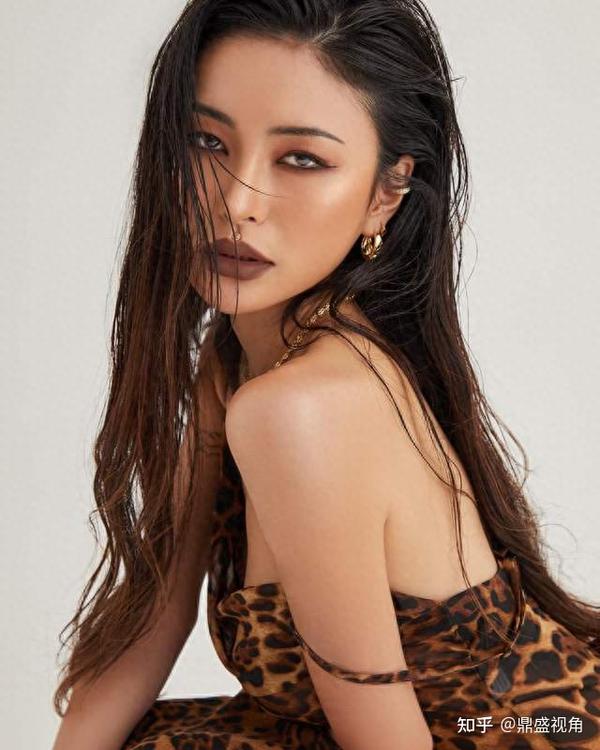 双馨女演员,蕾·莉尔·布莱克rae Lil Black,详细介绍加多图赏析 知乎