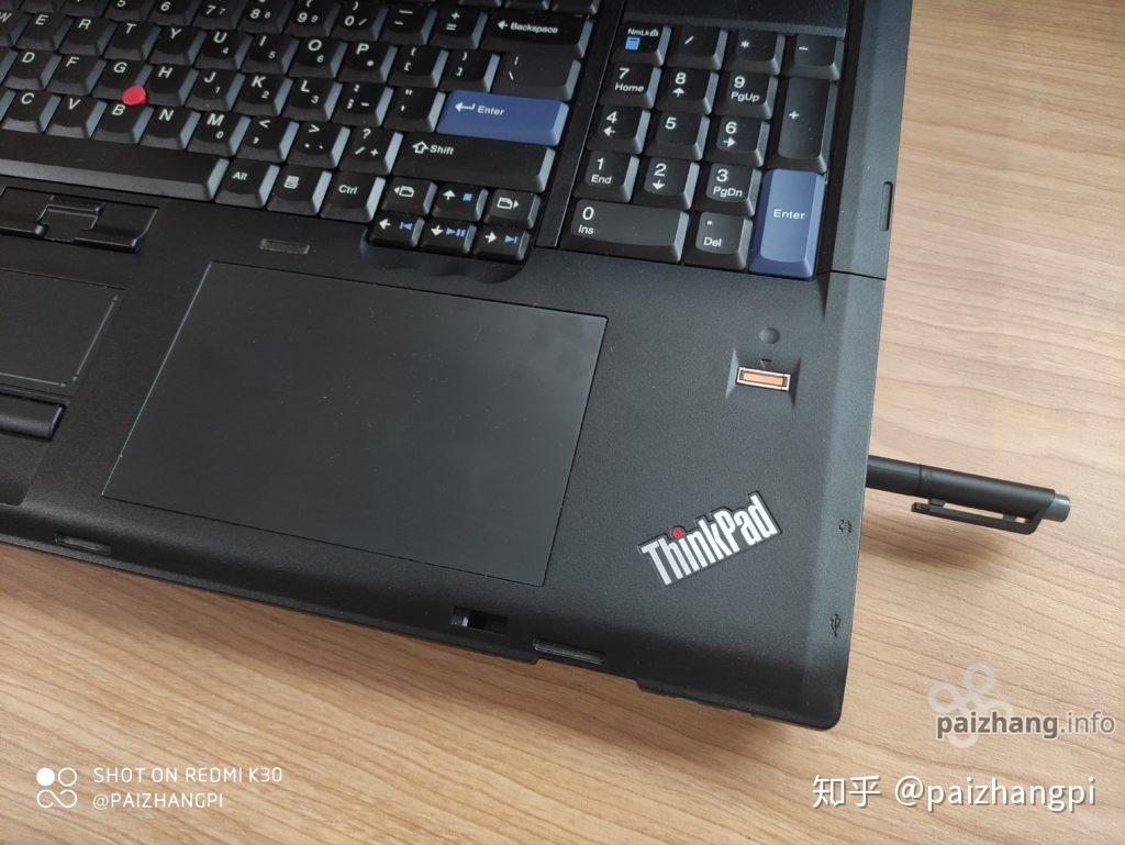 昙花一现的双屏旗舰笔记本，ThinkPad W700ds体验 - 知乎