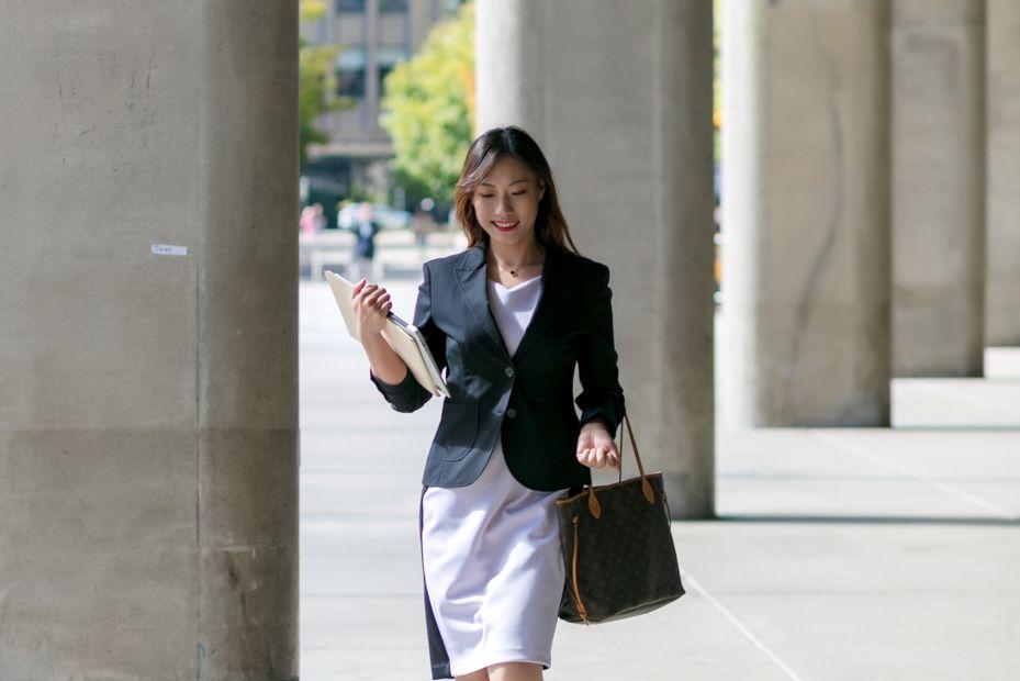 女仕CEO | 摆渡人--高佰创始人Rona Wang的故事 - 知乎