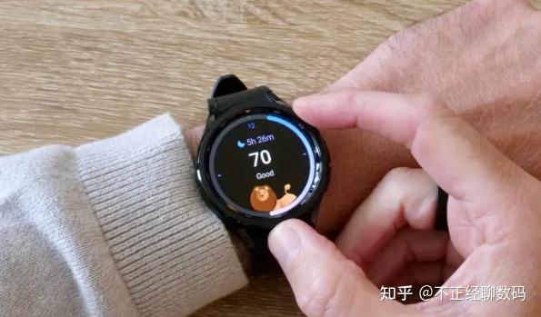 三星 Watch 6 与 Watch 6 Classic：应该买哪一款？