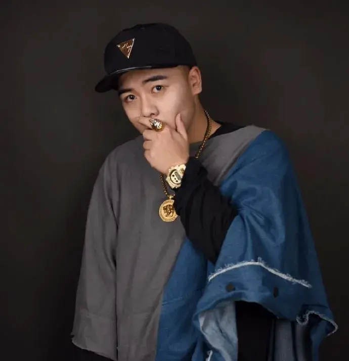 除了贝贝以外，还有哪些知名rapper从没发过专辑？ - 知乎