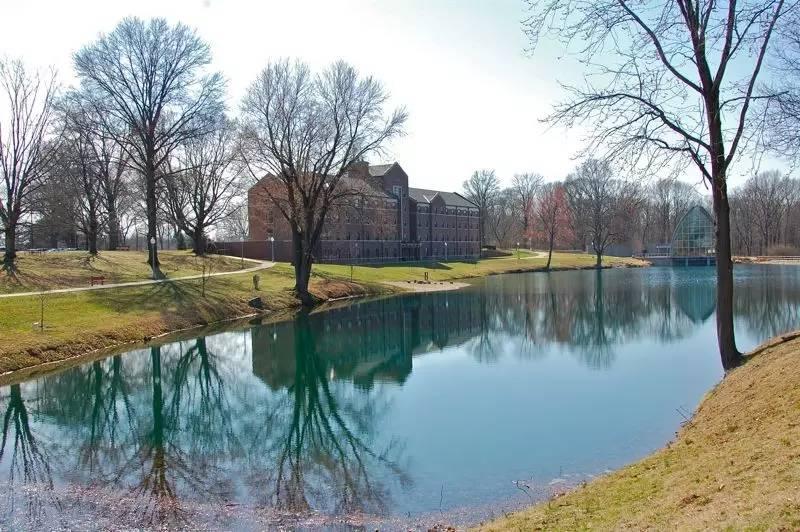 在罗斯霍曼理工学院 (RHIT) 就读是怎样一番体验？ - 知乎