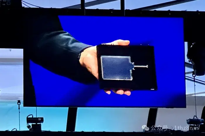 集成光芯|Intel® 与CPU共同封装的OCI光学I/O芯片 - 知乎