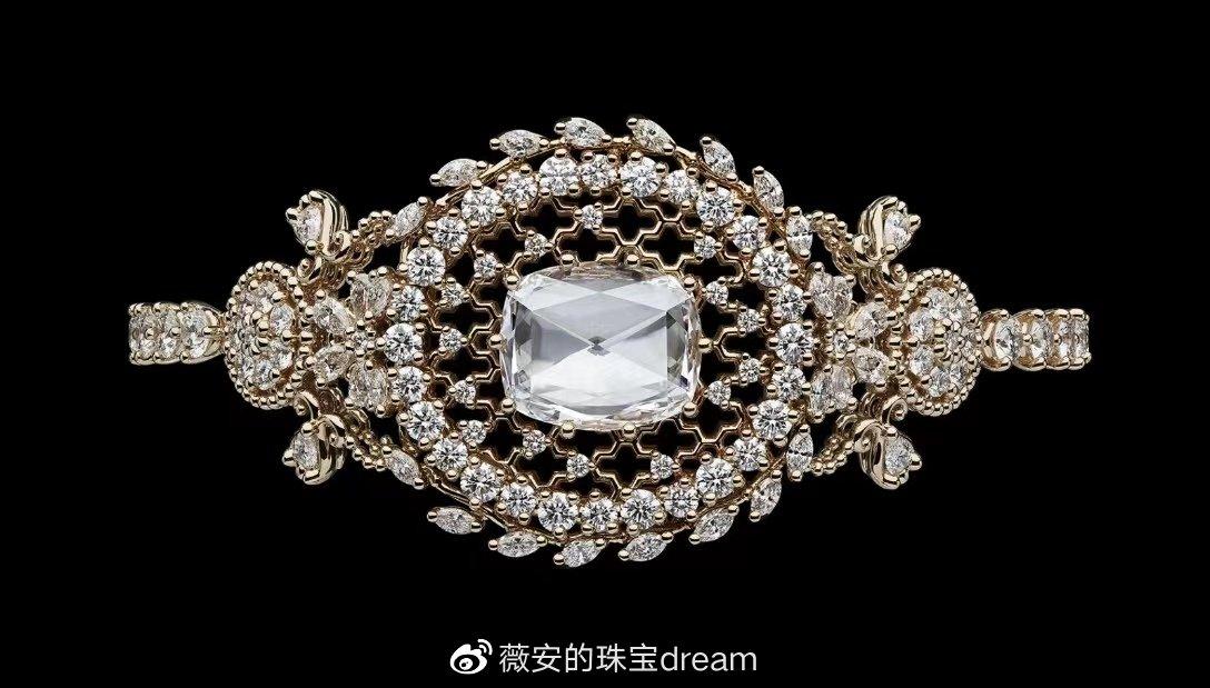 Dior 推出 Dearest Dior 高级珠宝系列：高定时装蕾丝灵感 - 知乎