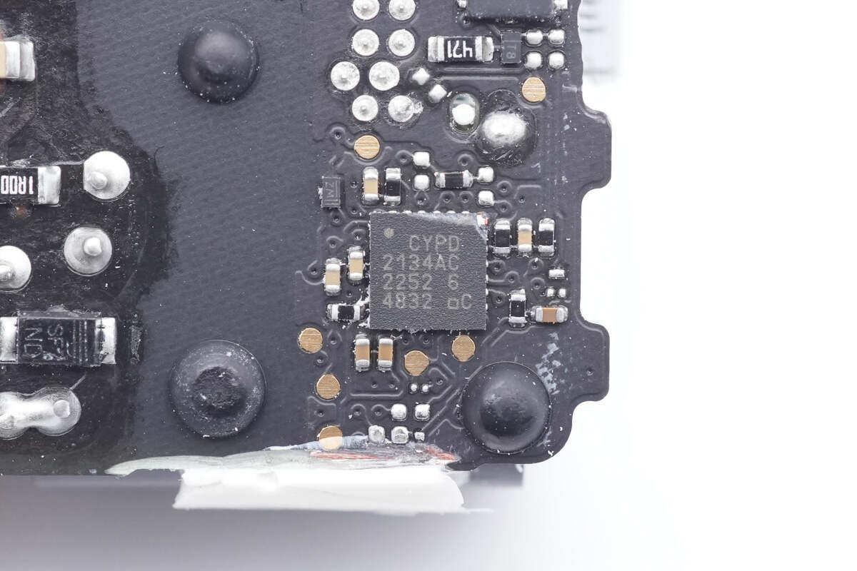 拆解报告：Apple苹果iPhone 15原装20W快充充电器A2244 - 知乎