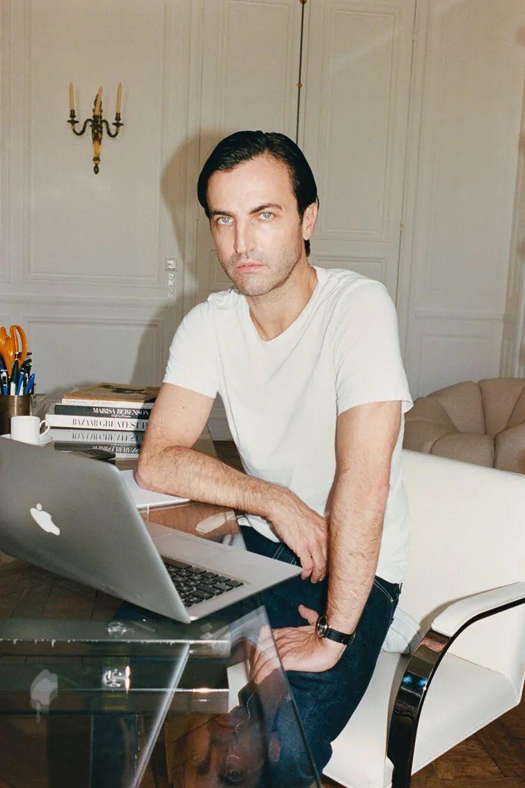 Nicolas Ghesquière | LV背后真正的大佬，曾是个逃学天才？ - 知乎