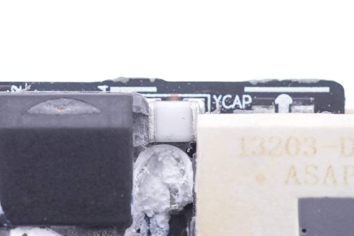 拆解报告：HUAWEI华为66W氮化镓卡片全能充电器P0009 - 知乎