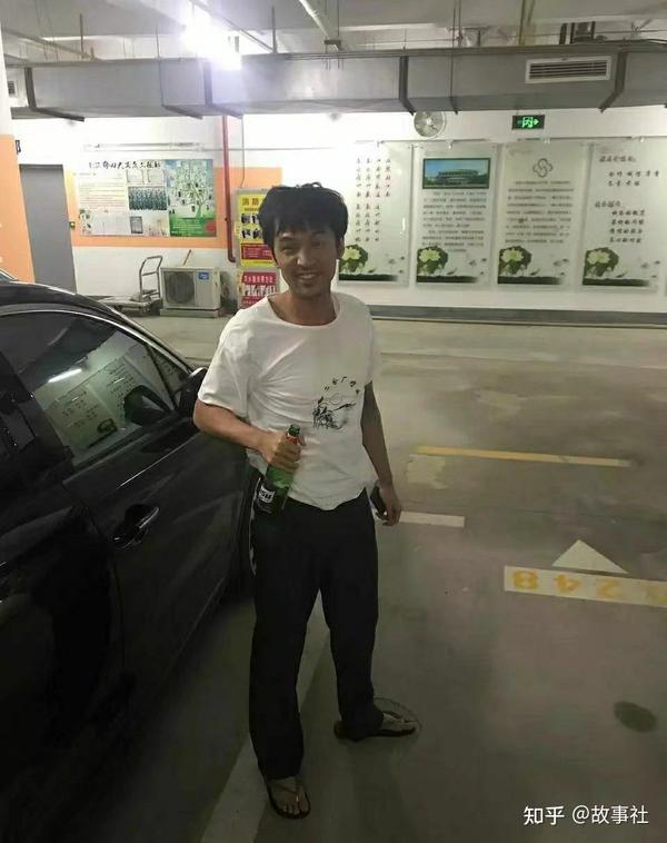 我有酒,你有故事吗?我想拿你的故事下酒。 知乎