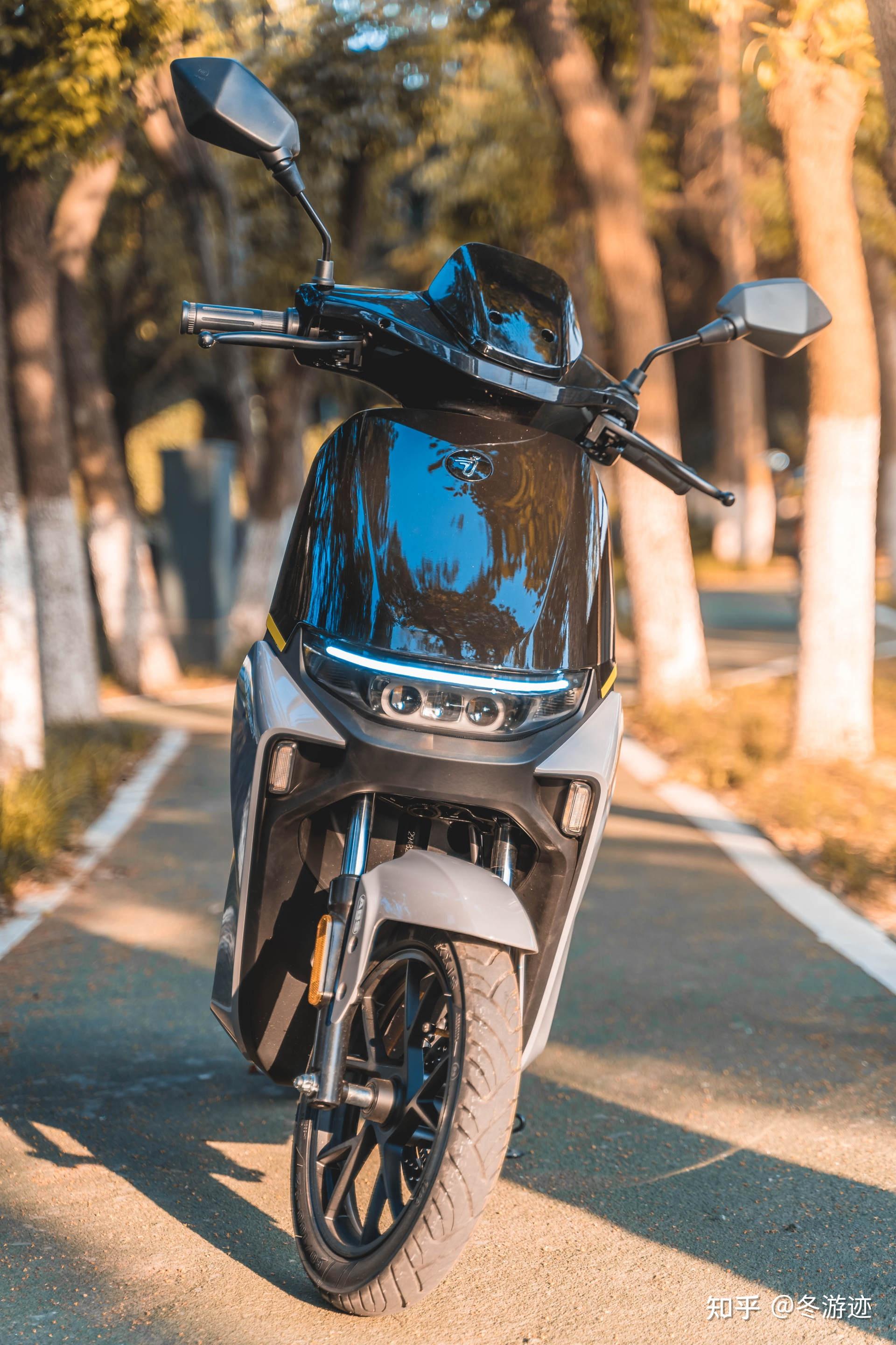 挑战新国标电自天花板，九号机械师MMAX 110P深度体验 - 知乎