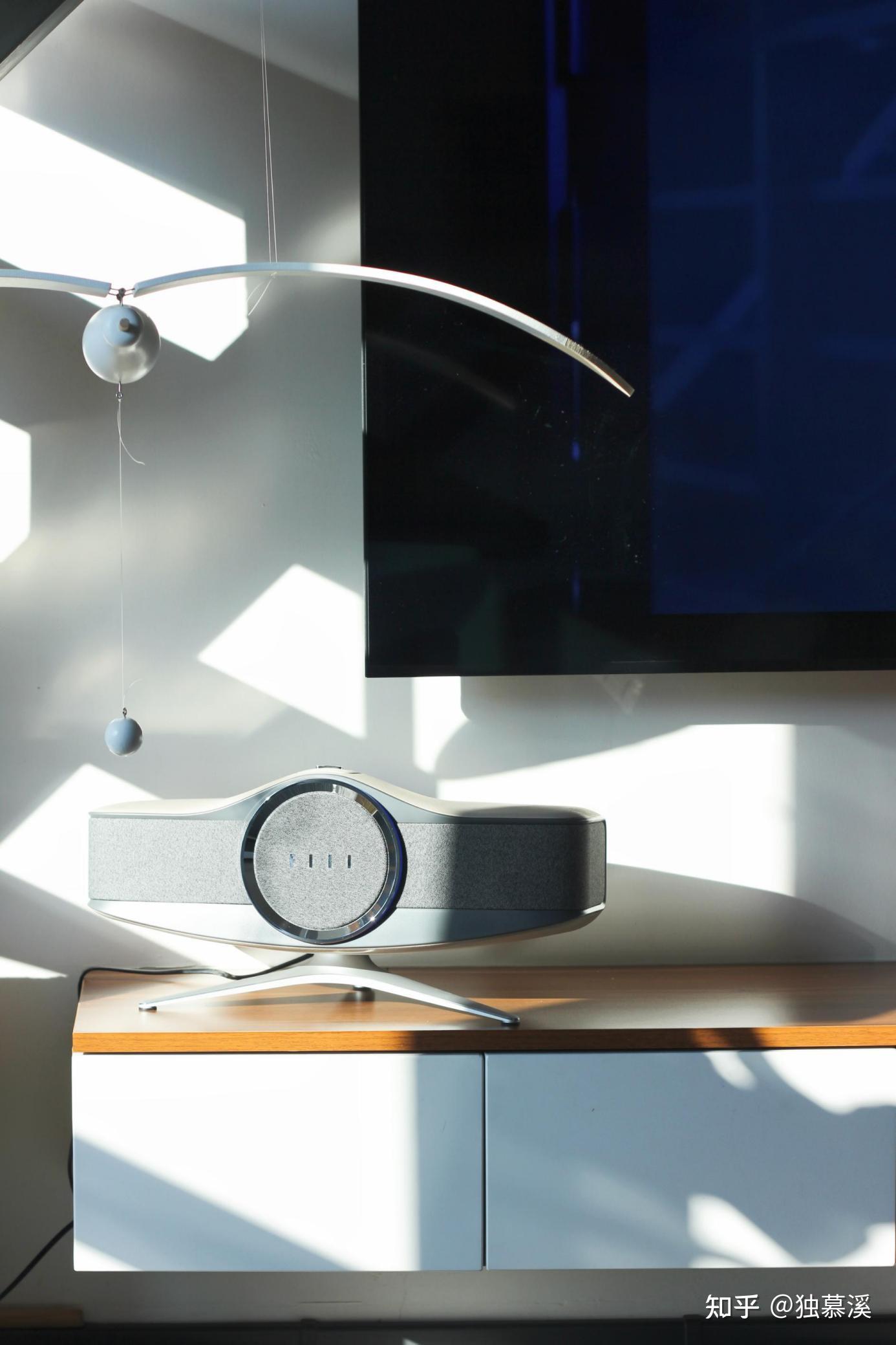 它终于对音响下手了！FIIL Aviator飞行家蓝牙音箱抢先体验，这音乐加持的氛围感绝了！ - 知乎