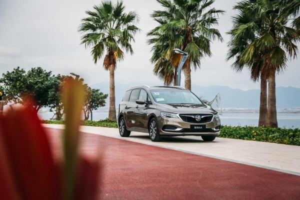 试驾新款别克GL6，底盘构造比48V轻混动力更惊艳 - 知乎