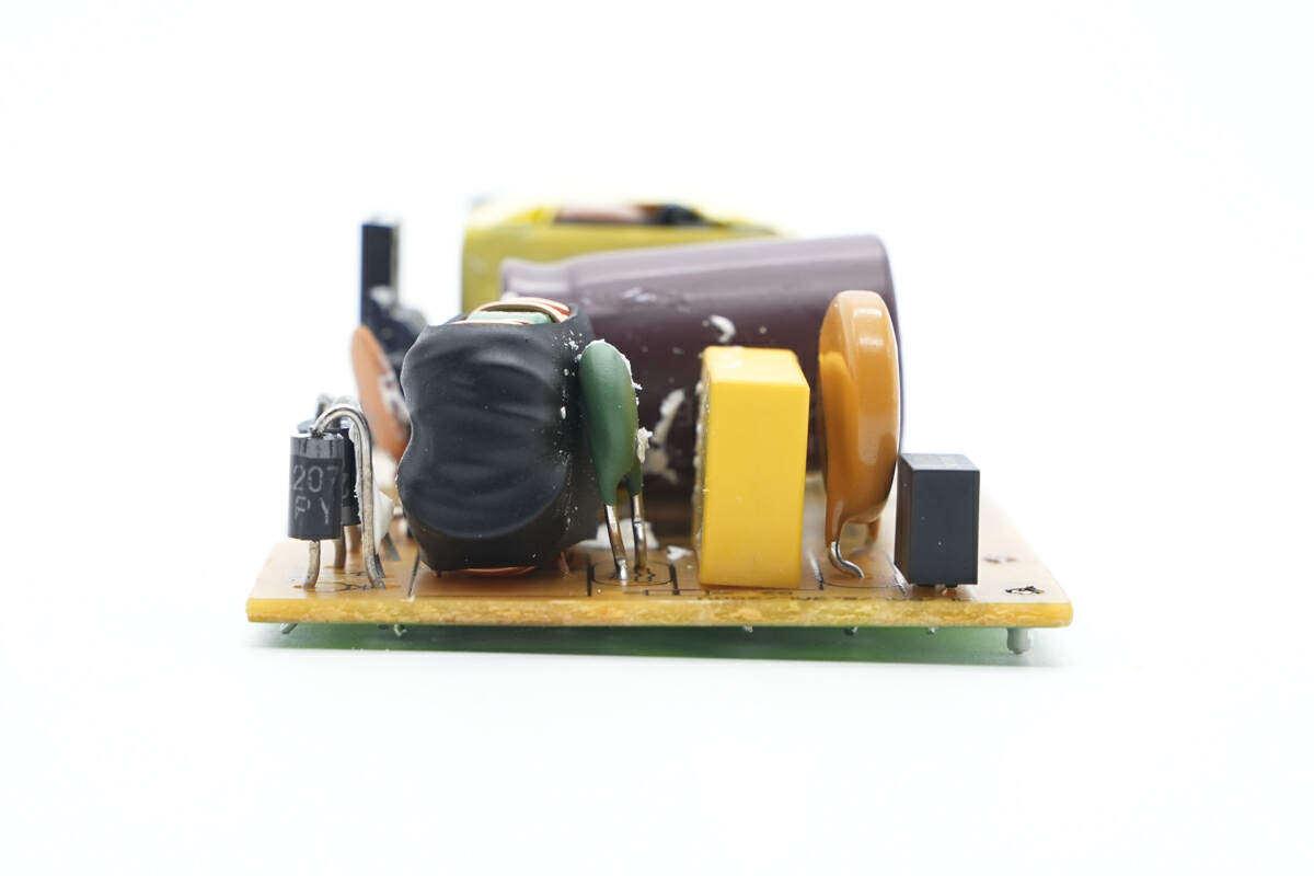 拆解报告：亚源30W DC电源适配器WB-30C12FU - 知乎