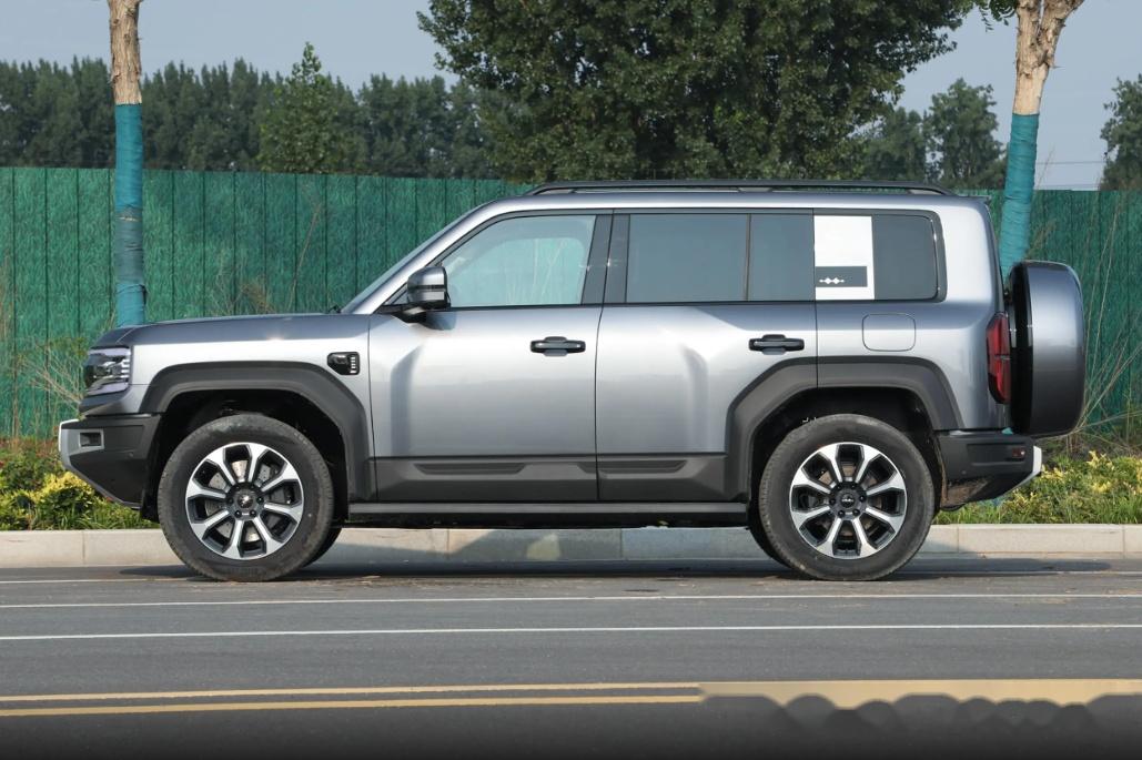 解读方程豹豹5，零百4.8秒/续航1200km，售23.98万，能买吗？ - 知乎