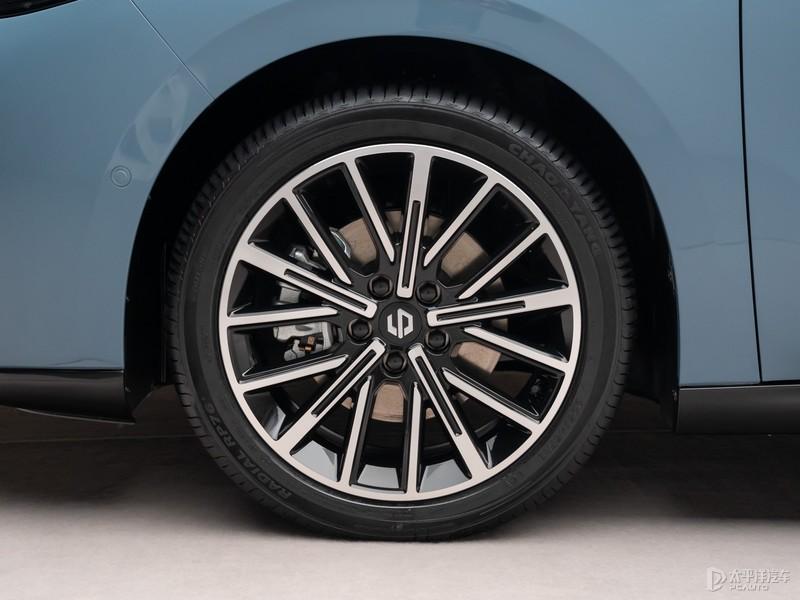 零跑B01上市7天下线10000台 售价8.98万元起 - 知乎