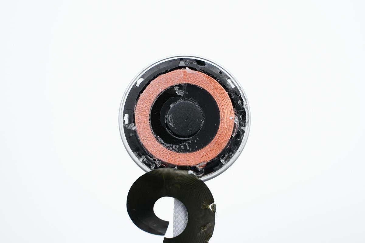 拆解报告：Apple Watch ultra原装磁吸无线充电器A2515 - 知乎